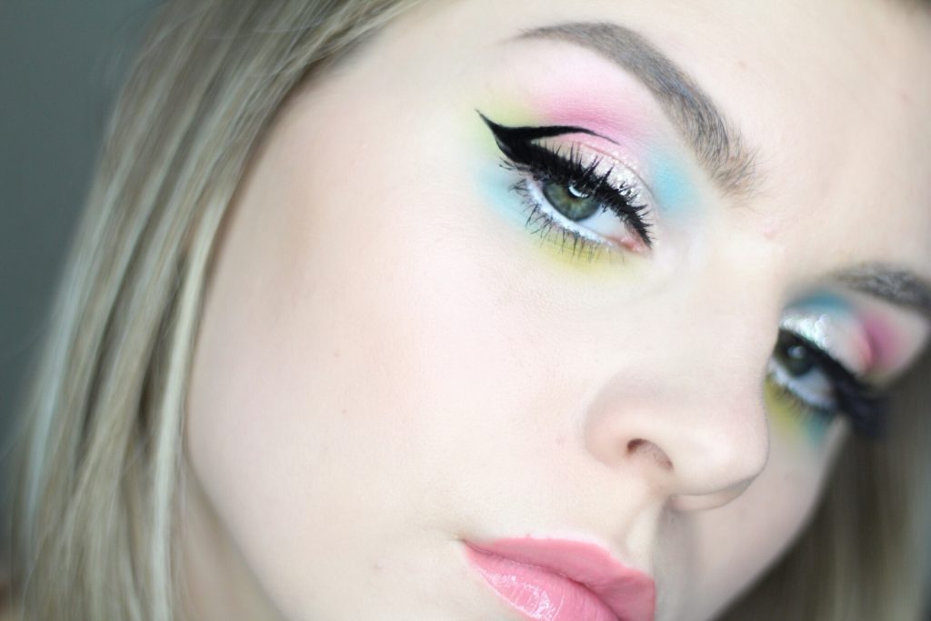 Watercolor Eye Shadow + Graphic Wing Tutorial - Taylor, Lately